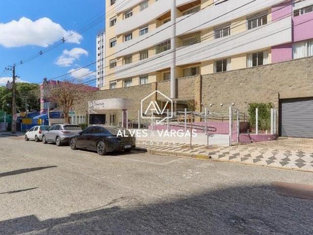 Apartamento à venda na Água Verde