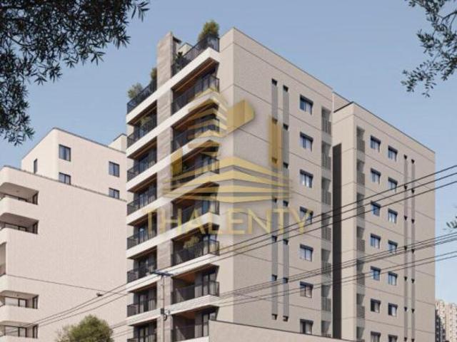 Apartamento à venda na Água Verde