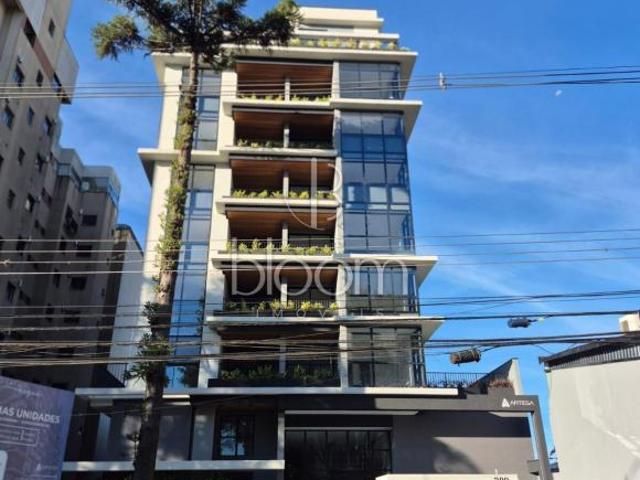 Apartamento à venda na Água Verde