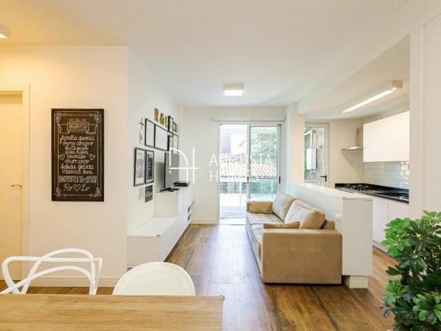 Apartamento à venda na Água Verde