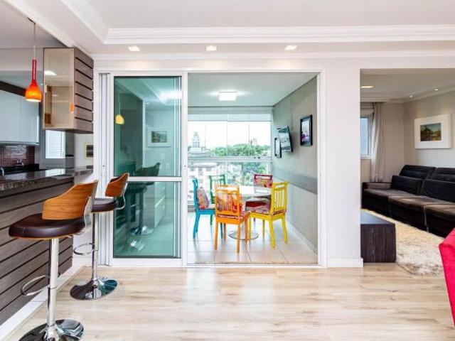 Apartamento à venda na Água Verde