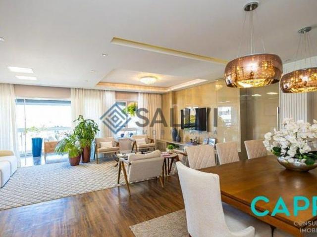 Apartamento à venda na Água Verde