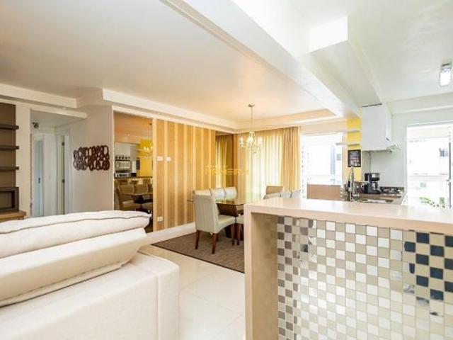 Apartamento à venda na Água Verde