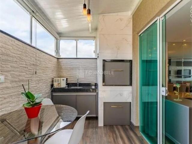 Apartamento à venda na Água Verde