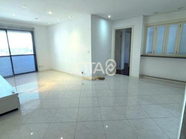 Apartamento à venda na Água Verde