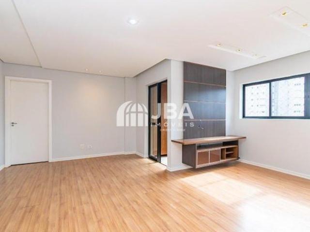 Apartamento à venda na Água Verde