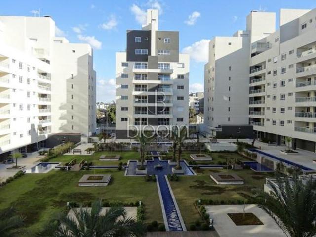 Apartamento à venda na Água Verde