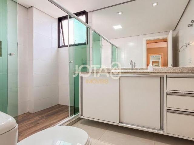 Apartamento à venda na Água Verde
