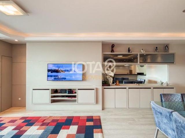 Apartamento à venda na Água Verde