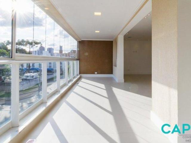 Apartamento à venda na Água Verde