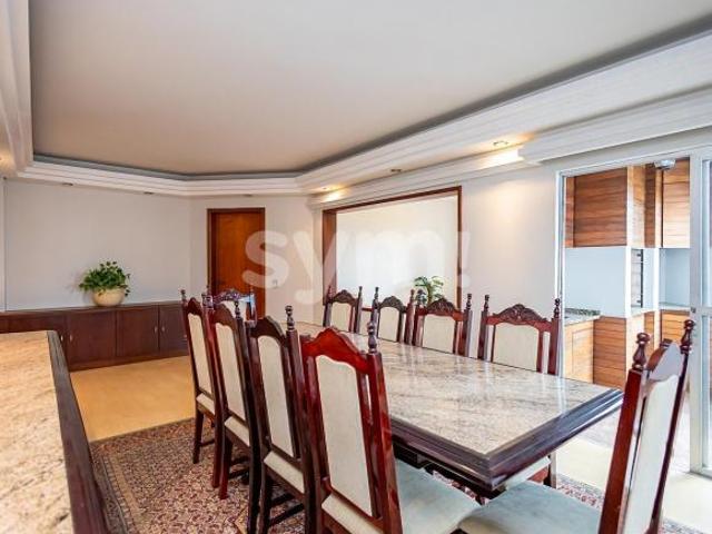 Apartamento à venda na Água Verde