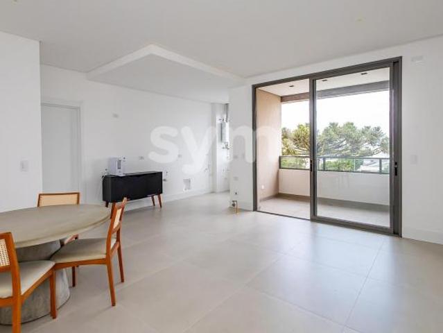 Apartamento à venda na Água Verde