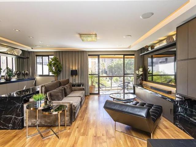 Apartamento à venda na Água Verde