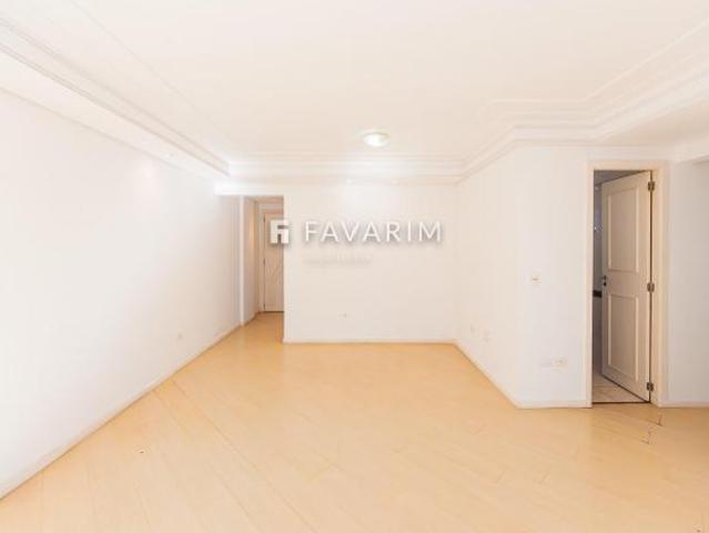 Apartamento à venda na Água Verde