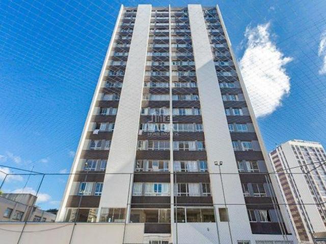 Apartamento à venda na Água Verde