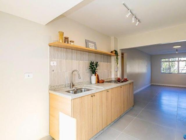 Apartamento à venda na Água Verde