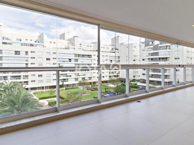 Apartamento à venda na Água Verde