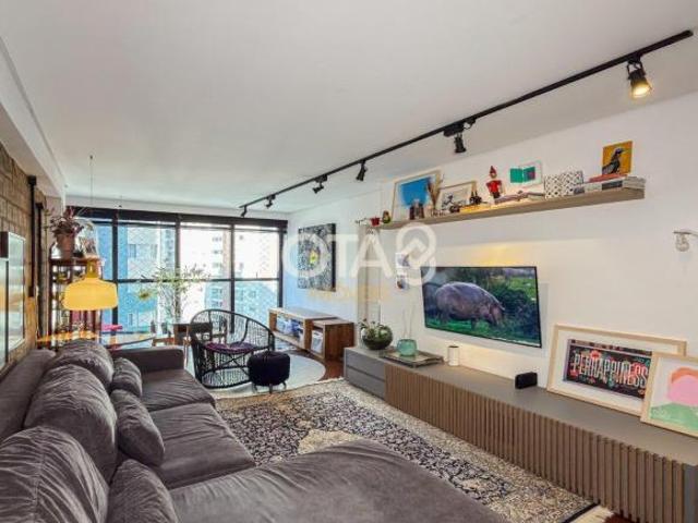 Apartamento à venda na Água Verde