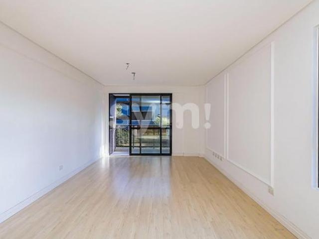 Apartamento à venda na Água Verde