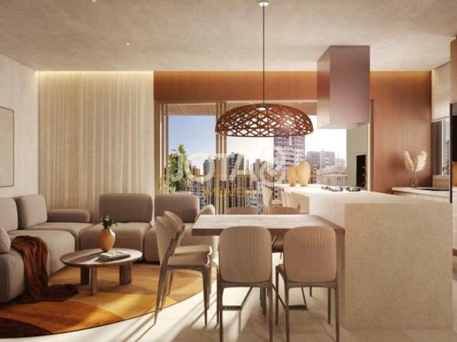 Apartamento à venda na Água Verde