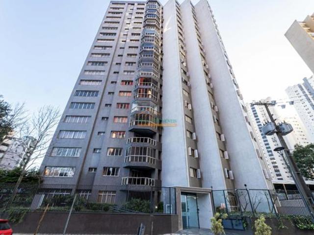 Apartamento à venda na Água Verde