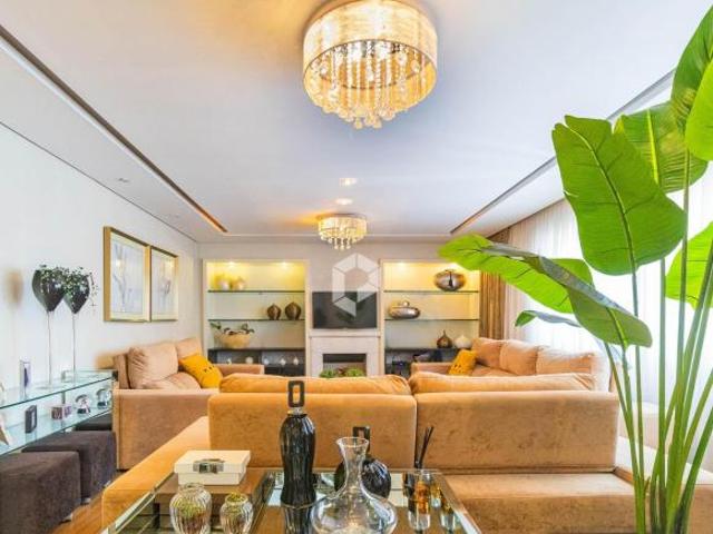 Apartamento à venda na Água Verde