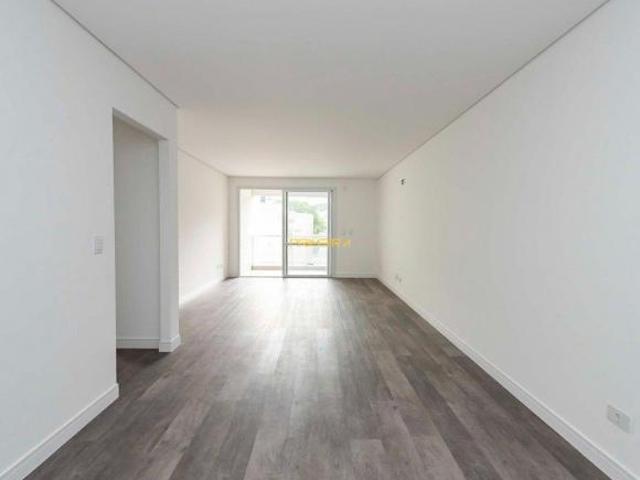 Apartamento à venda na Água Verde