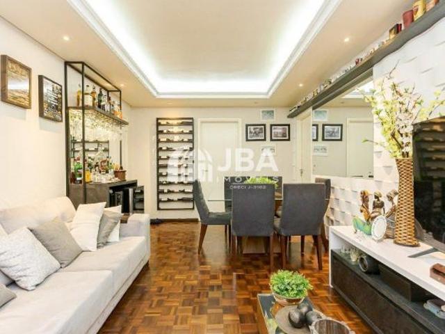 Apartamento à venda na Água Verde
