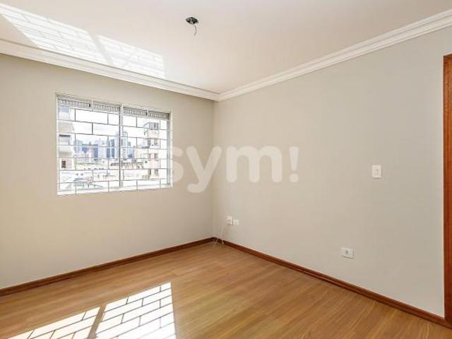Apartamento à venda na Água Verde