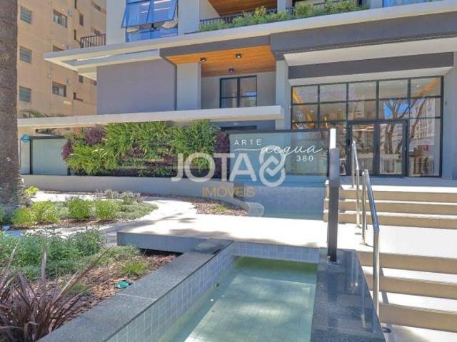 Apartamento à venda na Água Verde