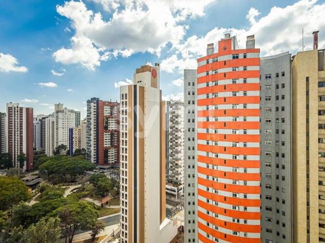 Apartamento à venda na Água Verde