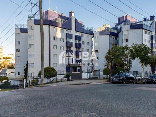Apartamento à venda na Água Verde