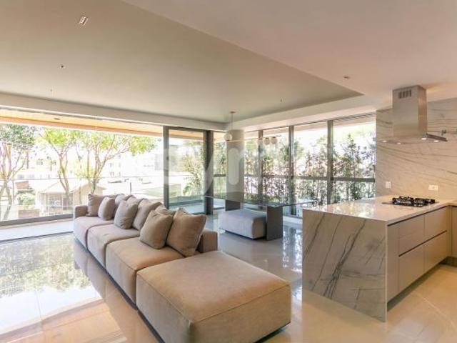 Apartamento à venda na Água Verde