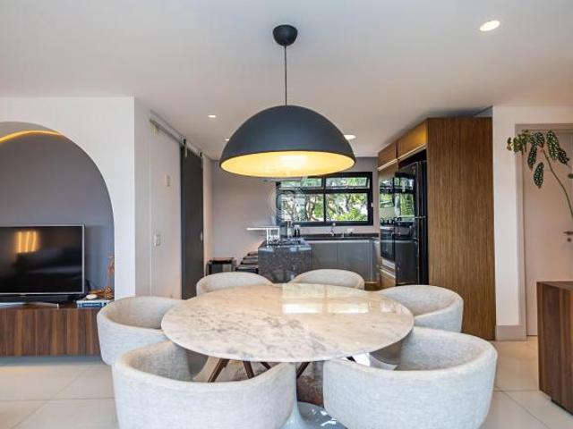 Apartamento à venda na Água Verde