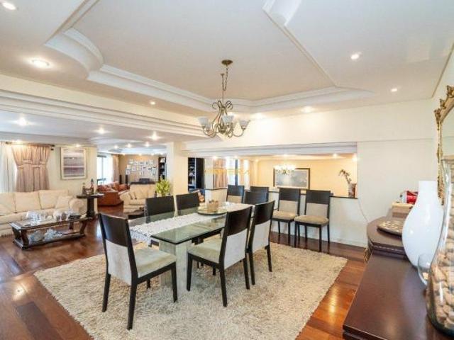 Apartamento à venda na Água Verde