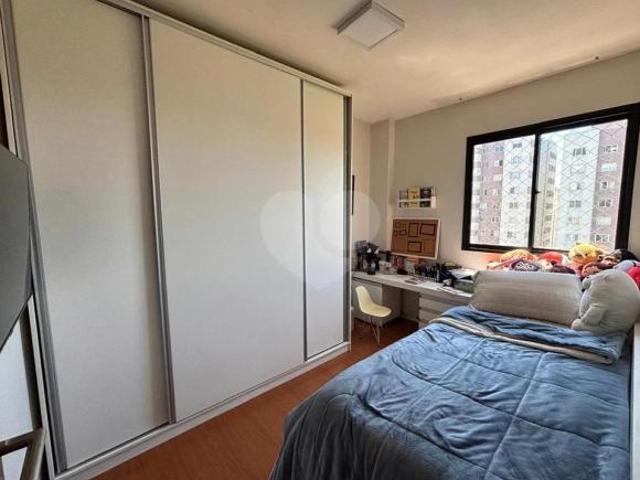 Apartamento à venda na Água Verde, Curitiba