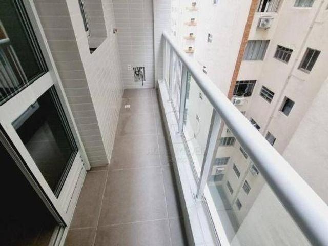 Apartamento à venda na Aparecida em Santos