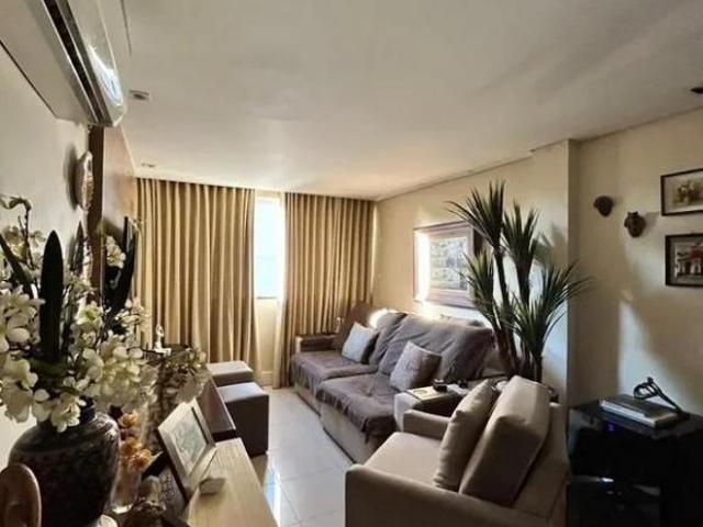 Apartamento à venda na Asa Norte