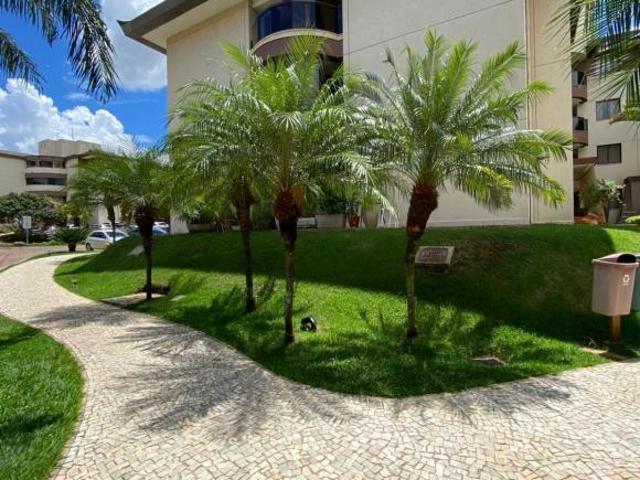 Apartamento à venda na Asa Norte