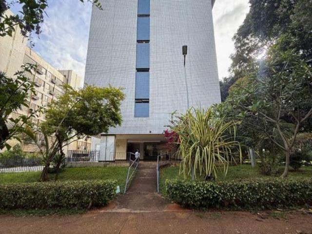 Apartamento à Venda na Asa Sul, 119 m², 3 QUARTOS, VAZADO