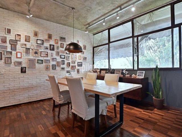 Apartamento à venda na Asa Sul