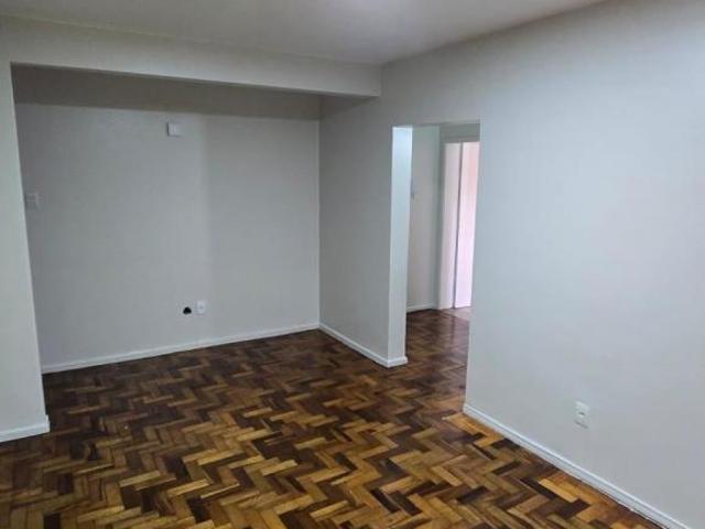 Apartamento à venda na Asa Sul, com área útil de 100 m²