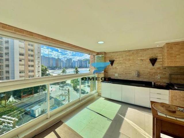 Apartamento à venda na Astúrias no Guarujá | Omega Imóveis