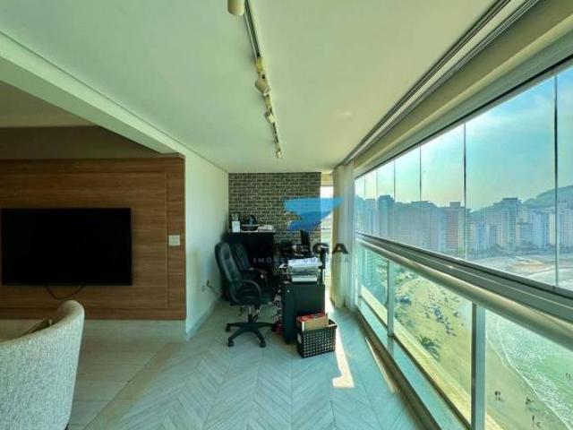 Apartamento à venda na Astúrias no Guarujá | Omega Imóveis