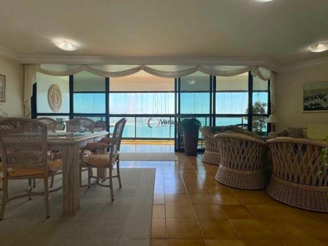 Apartamento a venda na Astúrias, vista total para o mar, lazer e po