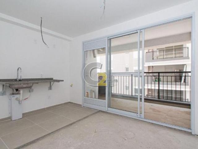 Apartamento à venda na Barra Funda com 2 quartos, 1 banheiro,1 vaga da moto 41m²