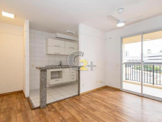 Apartamento à venda na Barra Funda com 2 quartos, 1 suíte e 1 vaga