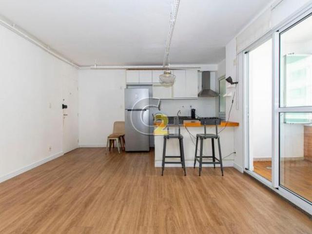 Apartamento à venda na Barra Funda com 2 quartos, sendo 1 suíte e 1 vaga