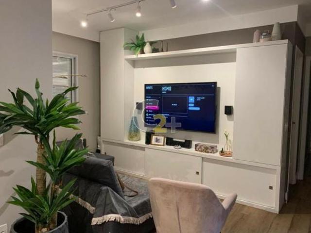 Apartamento à venda na Barra Funda com 2 quartos, sendo 1 suíte e 2 vagas