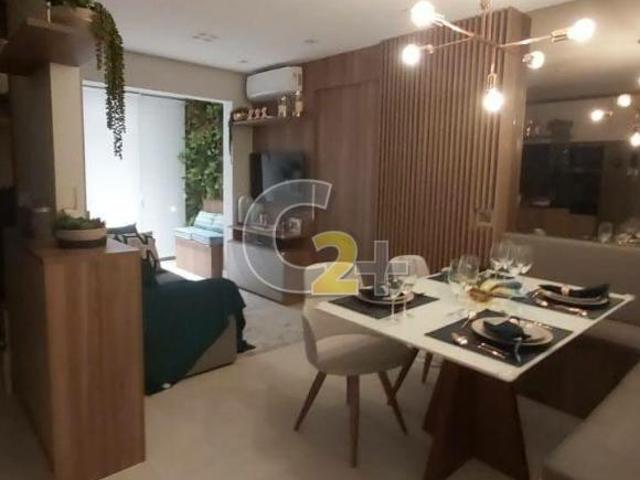 Apartamento à venda na Barra Funda, 2 quartos, 1 suíte e 1 vaga